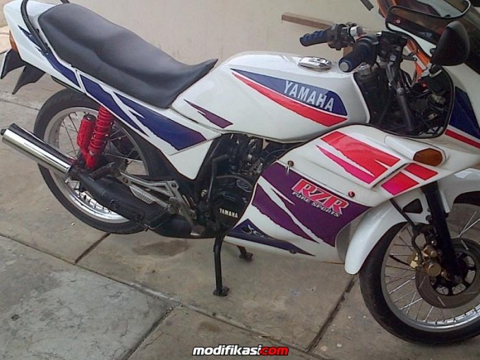 Yamaha RXZ – RZR Indonesia standar dan modifikasi. | MOTORBLITZ