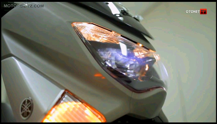 Spesifikasi, harga, photo, dan detail fitur New Yamaha NMAX 150 Blue ...